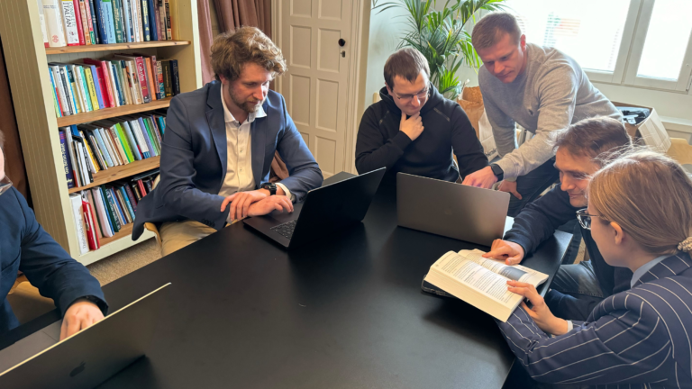 About Us - IamIP